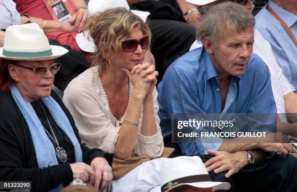 French singer and actress Regine, French actress Michelle Laroque ... French singer and actress Regine, French actress Michelle Laroque ...