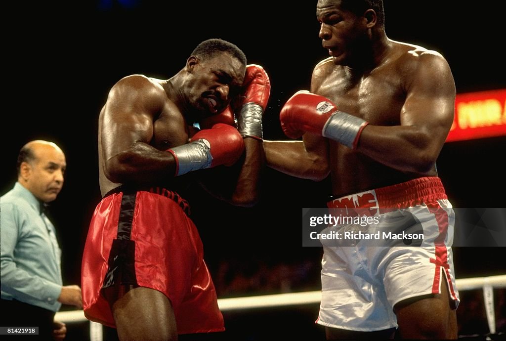 Heavyweight Title Riddick Bowe In Action Throwing Punch Vs Evander