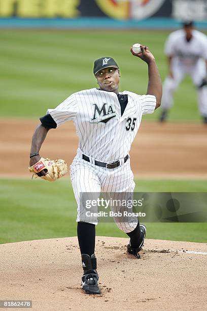 Philadelphia Phillies Dontrelle Willis Photos And Premium High Res