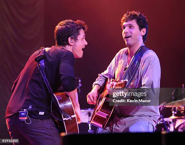 John Mayer Performs At Jones Beach Photos And Premium High Res Pictures Getty Images
