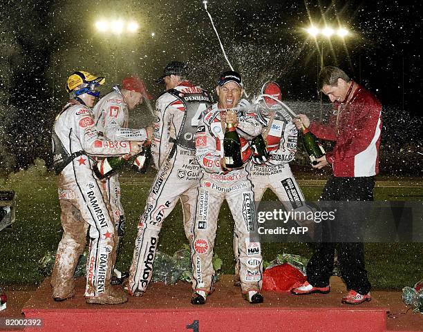 Hans Niels Andersen Photos and Premium High Res Pictures - Getty Images Hans Niels Andersen Photos and Premium High Res Pictures - Getty Images