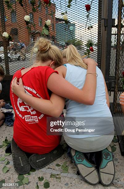 Poke Holes Photos and Premium High Res Pictures - Getty Images Poke Holes Photos and Premium High Res Pictures - Getty Images