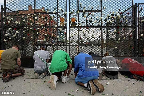 Poke Holes Photos and Premium High Res Pictures - Getty Images Poke Holes Photos and Premium High Res Pictures - Getty Images