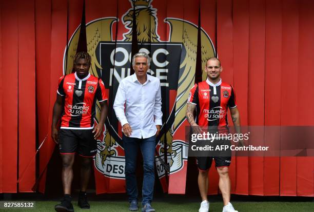 Midfielder Wesley Sneijder Photos and Premium High Res Pictures - Getty ... Midfielder Wesley Sneijder Photos and Premium High Res Pictures - Getty ...