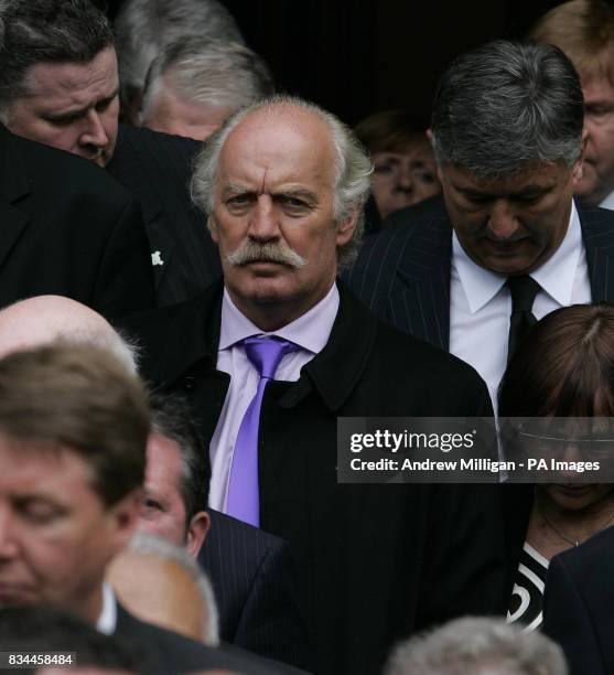56 Funeral Of Celtic Legend Tommy Burns Stock Photos, High-Res Pictures ... 56 Funeral Of Celtic Legend Tommy Burns Stock Photos, High-Res Pictures ...