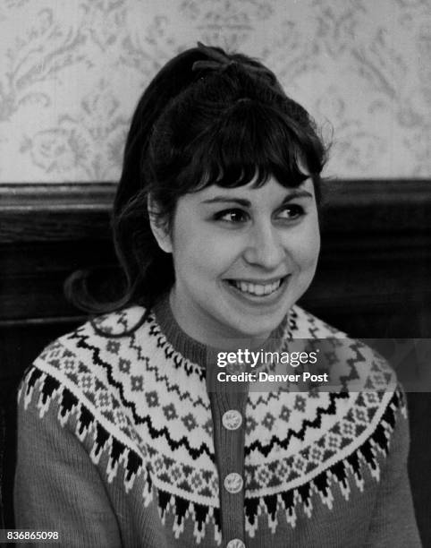 Eydie Gorme Photos Photos And Premium High Res Pictures Getty Images