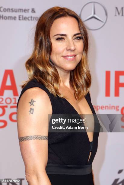 Mel Chisholm Aka Mel C Photos And Premium High Res Pictures Getty Images