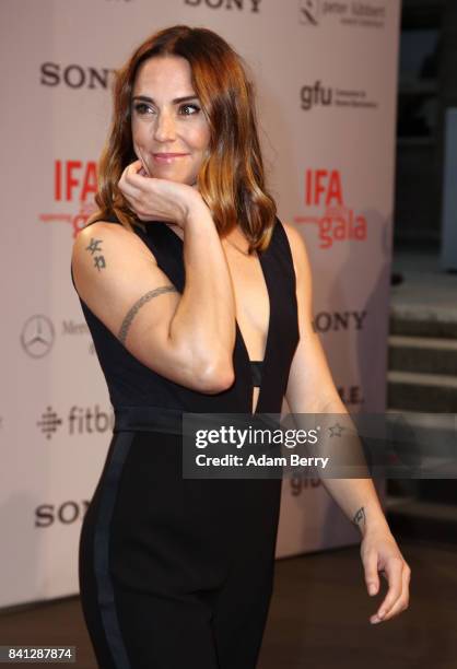Mel Chisholm Aka Mel C Photos And Premium High Res Pictures Getty Images