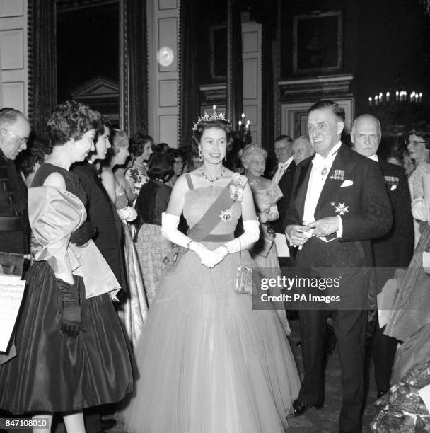 Victoria Elizabeth James Photos And Premium High Res Pictures Getty