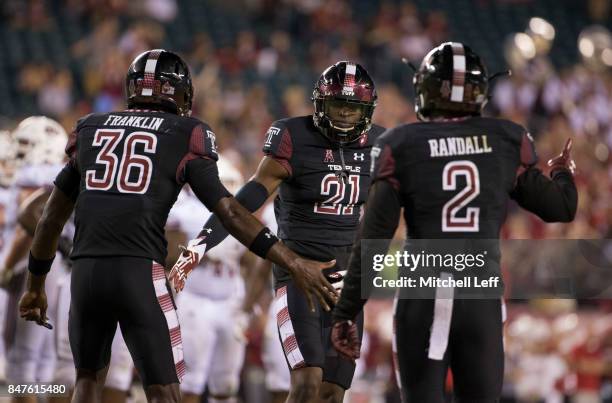 Derrek Thomas Photos And Premium High Res Pictures Getty Images