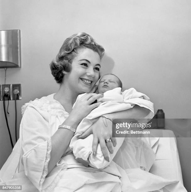 3868 Shirley Jones Photos And High Res Pictures Getty Images