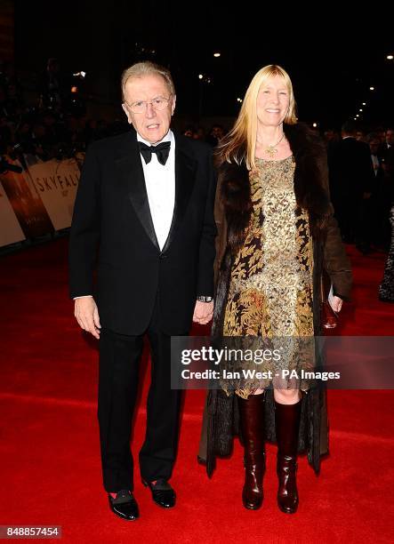 251 Sir David Frost And Lady Carina Frost Stock Photos, High-Res ... 251 Sir David Frost And Lady Carina Frost Stock Photos, High-Res ...