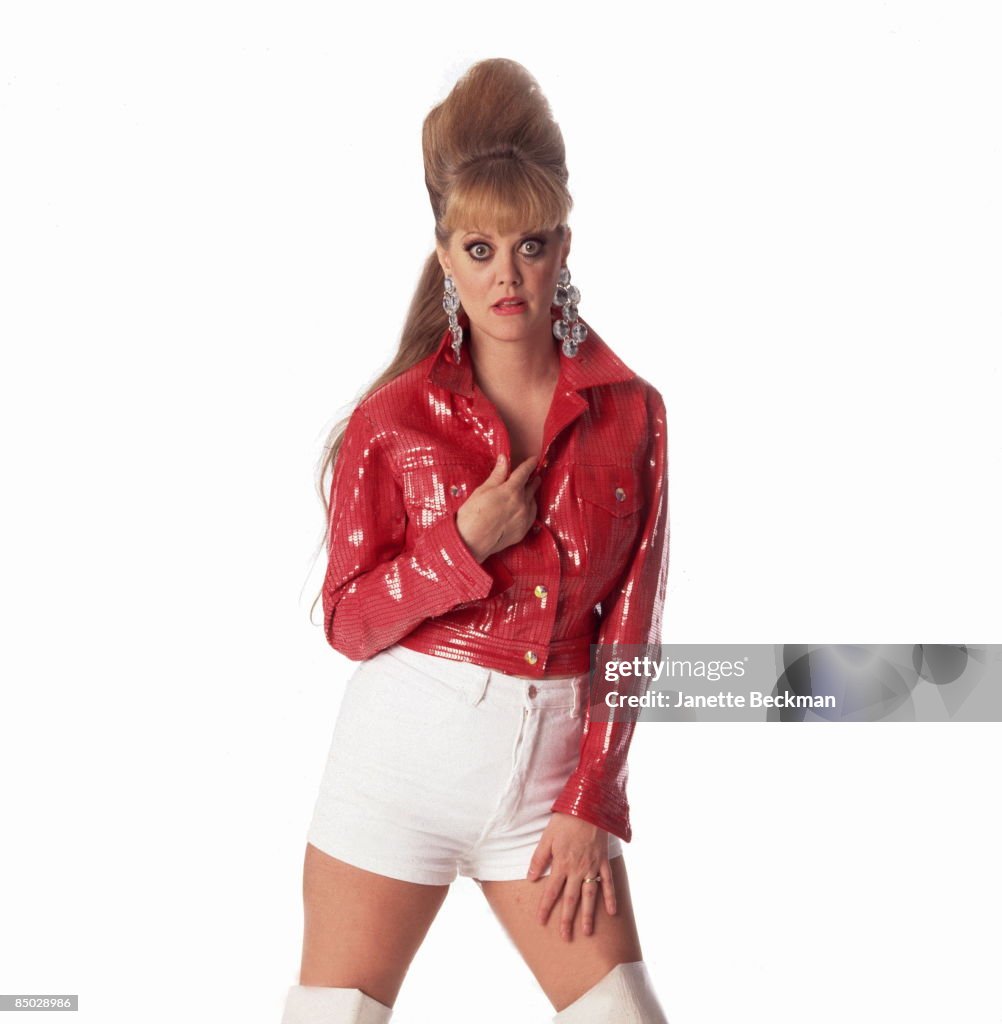 Usa Photo Of B52s Cindy Wilson Of The B52s News Photo Getty Images