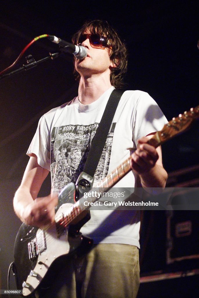 Photo Of Spiritualized And Jason Pierce Jason Pierce Performing On