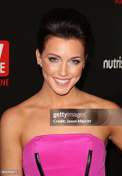 Katie Cassidy 2009 Photos And Premium High Res Pictures Getty Images