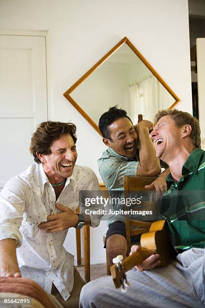 People Laughing Hysterically Photos And Premium High Res Pictures
