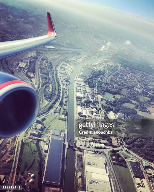 Aeroflot airplane flying over Europe, view from airplane 이미지 (856686548 ...