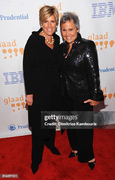 Suze Orman And Kathy Travis Photos and Premium High Res Pictures ... Suze Orman And Kathy Travis Photos and Premium High Res Pictures ...