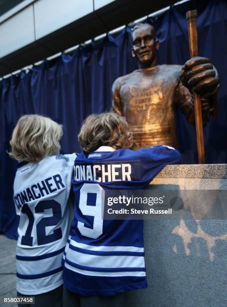 Charlie Conacher Photos et images de collection - Getty Images Charlie Conacher Photos et images de collection - Getty Images