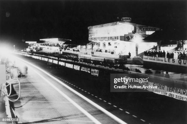 44 257 Circuit De La Sarthe Photos And High Res Pictures Getty Images