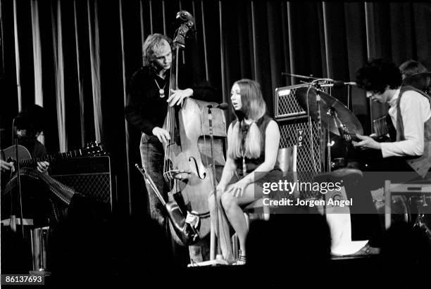 85 Jacqui Mcshee Stock Photos, High-Res Pictures, and Images - Getty Images 85 Jacqui Mcshee Stock Photos, High-Res Pictures, and Images - Getty Images