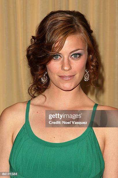 Cassidy Freeman Photos And Premium High Res Pictures Getty Images