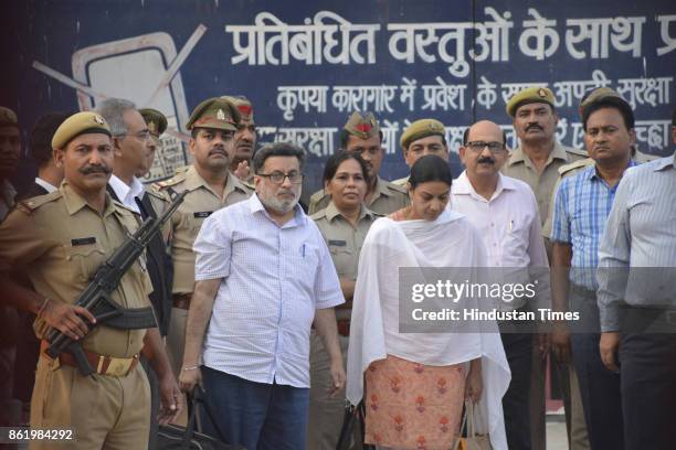 Aarushi Hemraj Murder Case Rajesh Nupur Talwar Released From Dasna Jail
