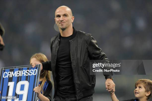 1,802 Cambiasso Inter Photos & High Res Pictures - Getty Images 1,802 Cambiasso Inter Photos & High Res Pictures - Getty Images