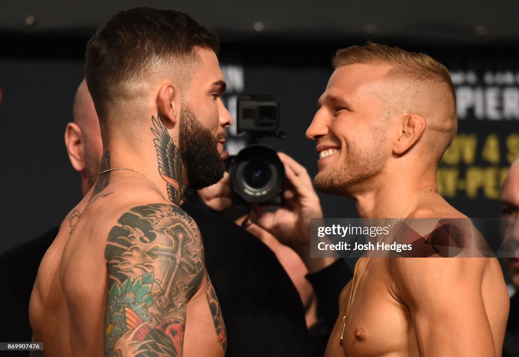 Cody Garbrandt And Tj Dillashaw Face Off During The Ufc 217 Weigh In