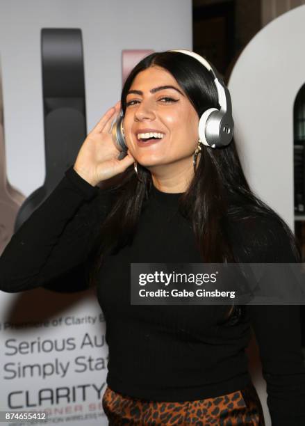 Camila Luna Photos Et Images De Collection Getty Images