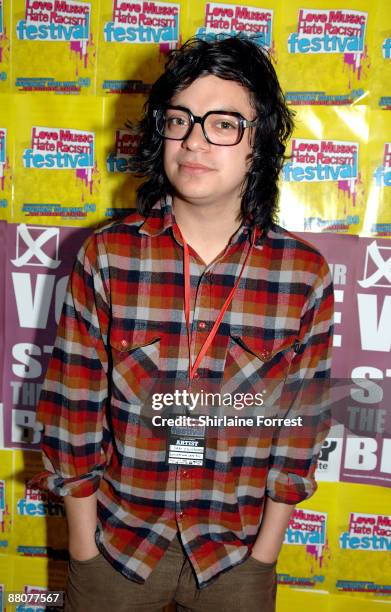 Sam Duckworth Photos And Premium High Res Pictures Getty Images