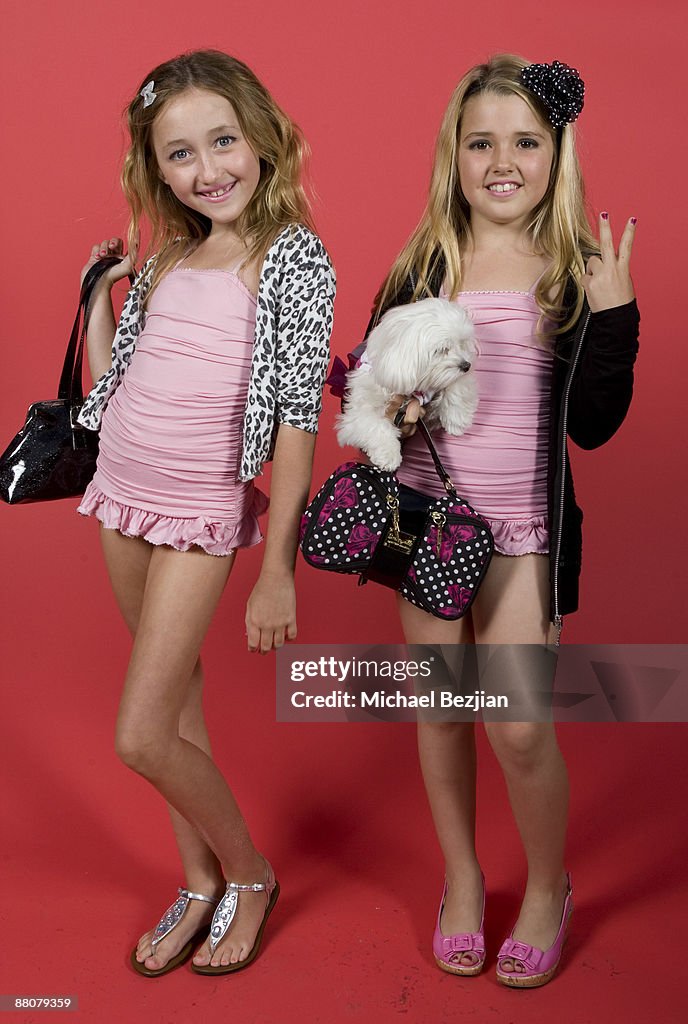 Actresses Noah Cyrus And Emily Grace Reeves Attend Brittany Currans