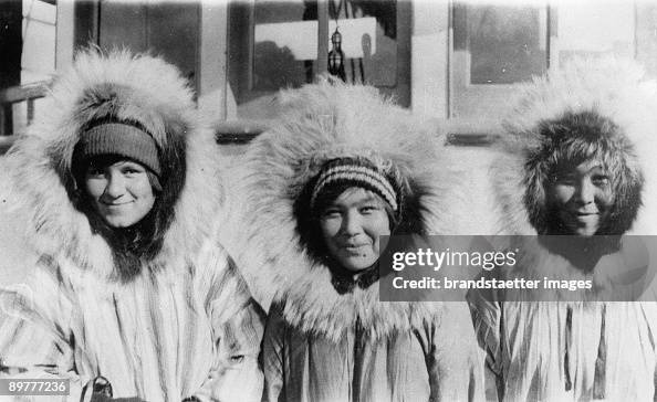 Three Eskimo Girls Wearing Their Chubby Parkas Wolfskin Around Their News Photo Getty Images