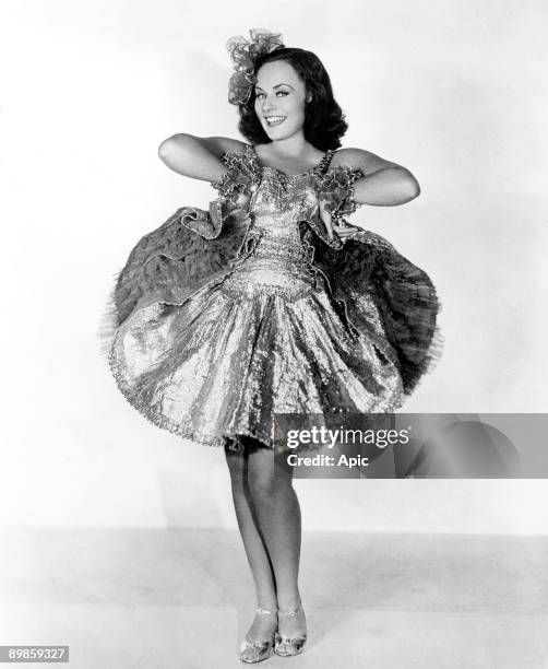 Actress Paulette Goddard Photos and Premium High Res Pictures - Getty ... Actress Paulette Goddard Photos and Premium High Res Pictures - Getty ...