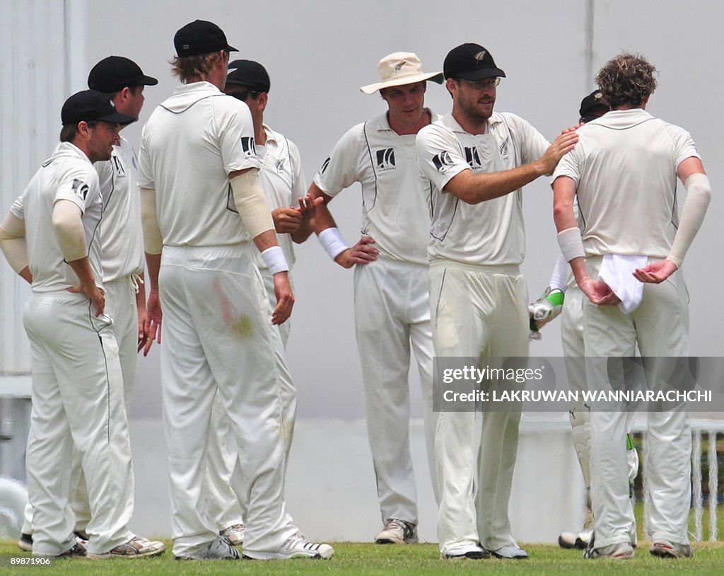New Zealand Cricketers Celebrate After Dismissing Unseen Sri Lankan