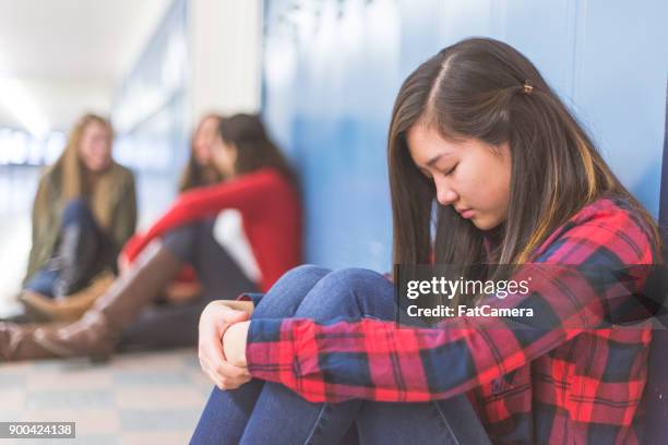 Girl Being Left Out Stock-Fotos und Bilder - Getty Images Girl Being Left Out Stock-Fotos und Bilder - Getty Images