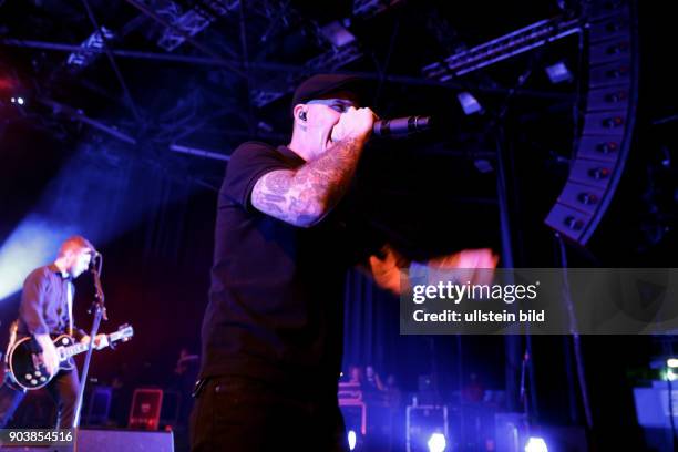 Ken Barr Photos and Premium High Res Pictures - Getty Images Ken Barr Photos and Premium High Res Pictures - Getty Images
