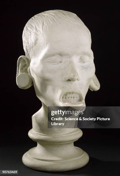 Plaster Mouth Photos and Premium High Res Pictures - Getty Images Plaster Mouth Photos and Premium High Res Pictures - Getty Images
