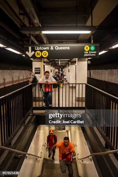 Canal Street Station New York City Subway Photos And Premium High Res Pictures Getty Images