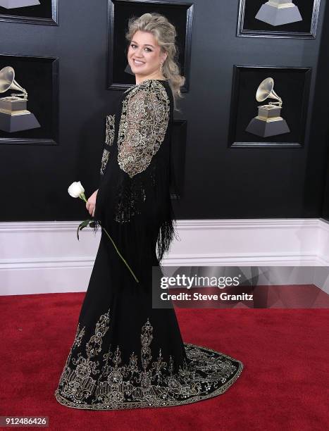 Kelly Clarkson Grammys Photos And Premium High Res Pictures Getty Images