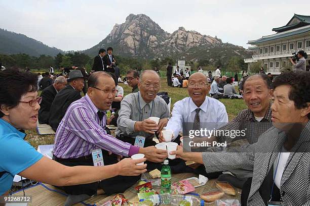 Relatives From North South Korea Reunite After Korean War Separation