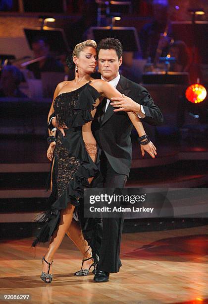 The Argentine Tango Dance Photos And Premium High Res Pictures Getty