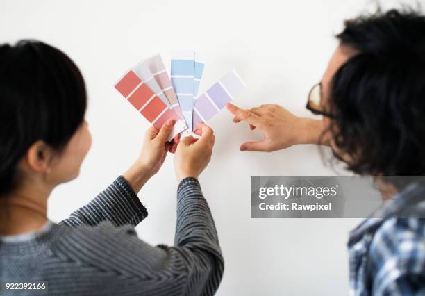How to Choose Paint Colors for Your Home: A UK Guide
