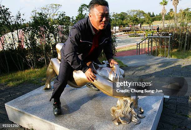 Scenes Of Theme Park Love Land In Jeju Photos And Premium High Res Pictures Getty Images