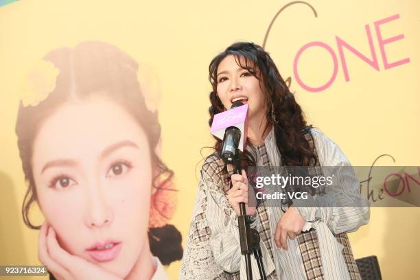 Fiona Sit Attends Autograph Signing Event In Hong Kong Photos And Premium High Res Pictures