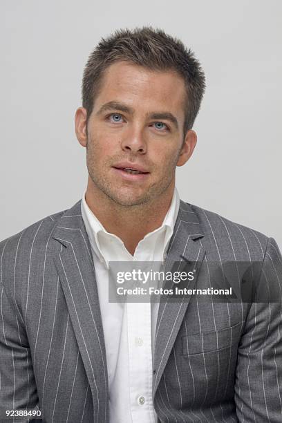 Chris Pine Portrait Session Photos And Premium High Res Pictures