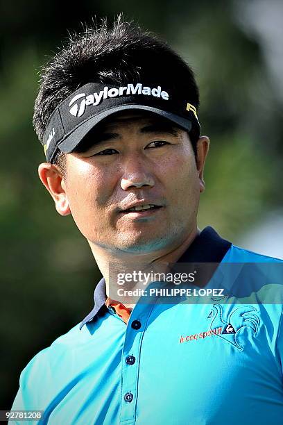 Yang Yong Eun Photos And Premium High Res Pictures Getty Images