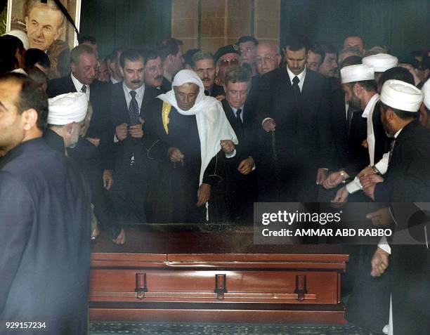 Tomb Of Hafez Photos And Premium High Res Pictures Getty Images