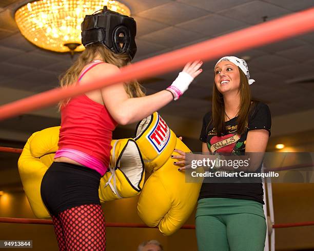 97 Hailey Glassman Photos And High Res Pictures Getty Images