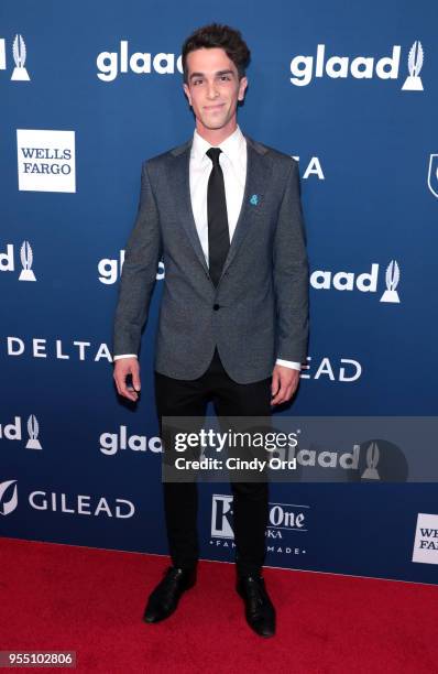 Drew Schiff Photos And Premium High Res Pictures Getty Images